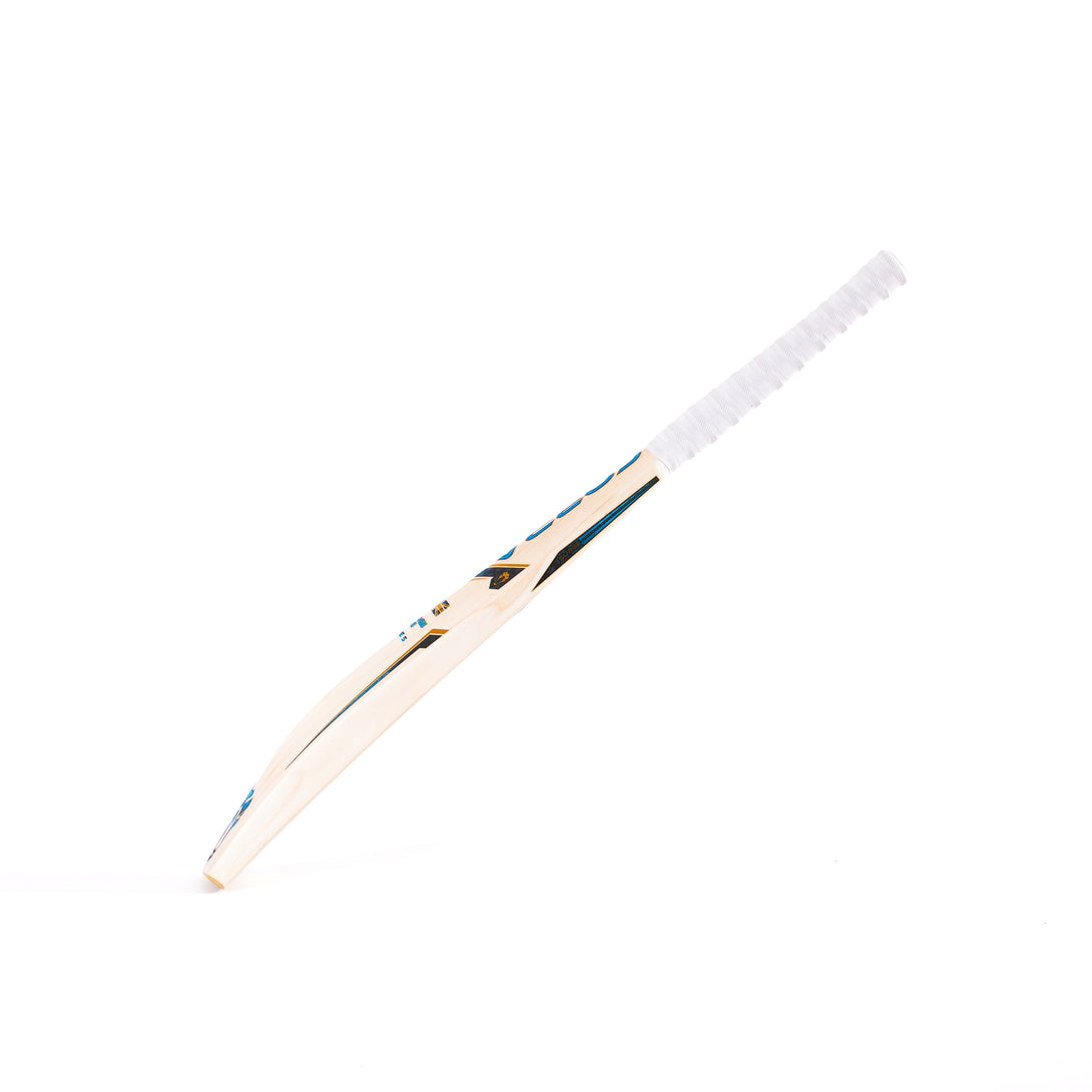 COBRA SURGE CLASSIC EDITION CRICKET BAT - Handmade in the UK – Cobra ...